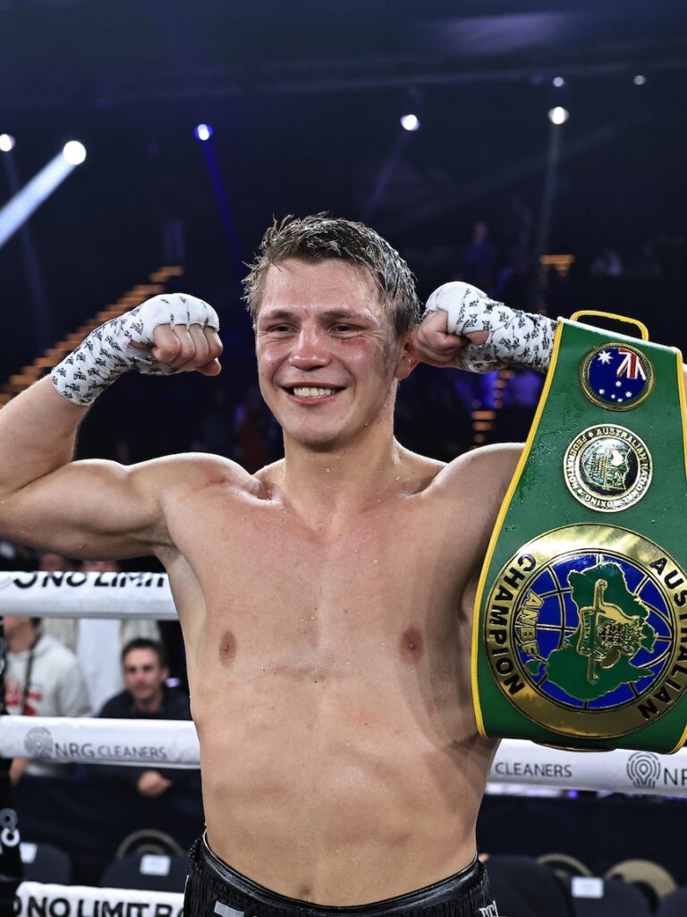 Nikita Tszyu dominates Danilo Creati as he goes the distance for the ...
