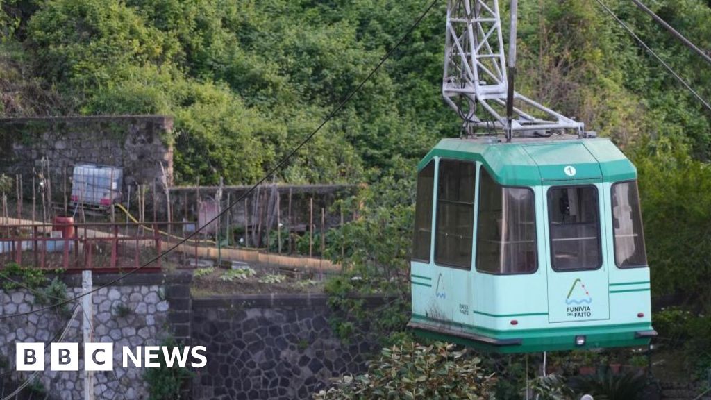 British woman killed in Naples cable car crash named – The World News