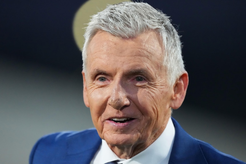 Olyslagers and broadcast legend McAvaney honoured at World Athletics ...